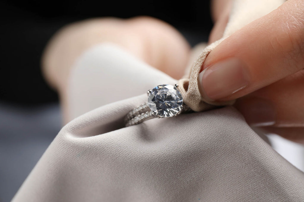 How to Choose the Perfect Engagement Ring: A Complete Guide – Donald ...