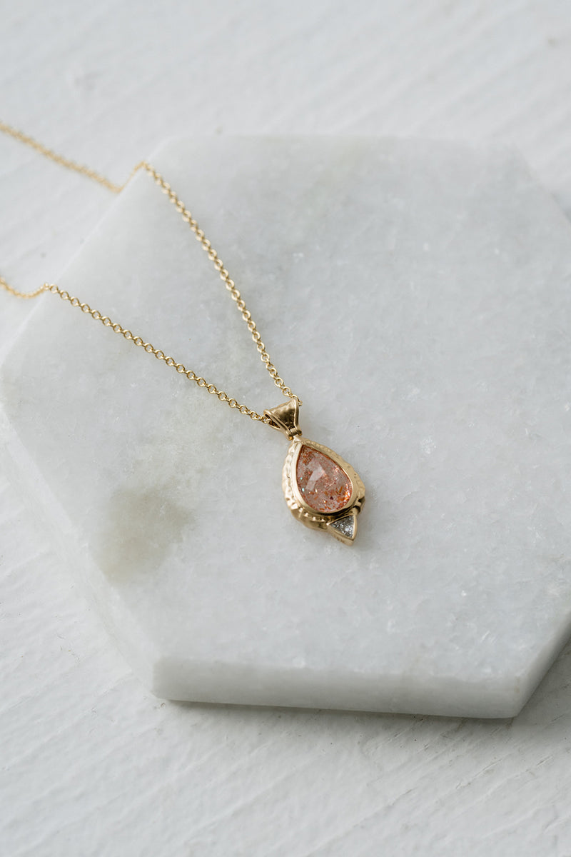 Sunstone & Diamond Pendant in 18K Yellow Gold – Donald Haack Diamonds